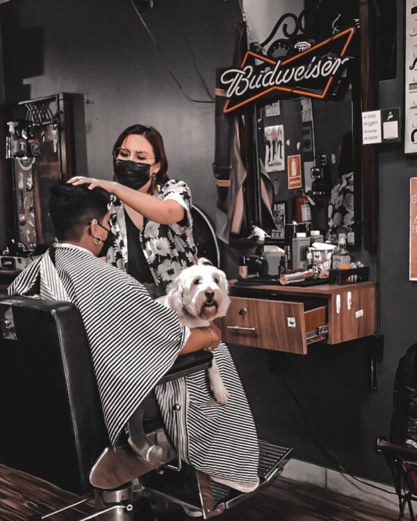Melissa Caballero: la joven skater que hoy tiene su barbería propia ...